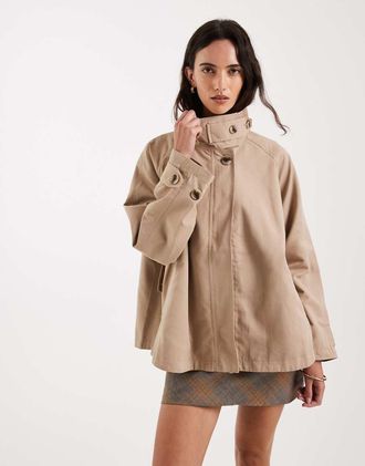 Only Cape-Jacke in Hellbeige mit hohem Kragen-Neutral