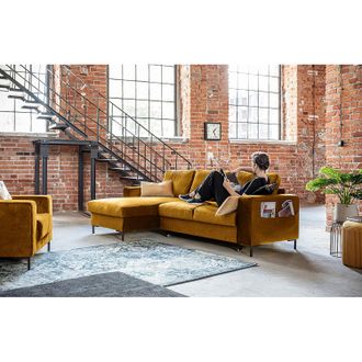 ars manufacti home24 Ecksofa mit opt. Schlaffunktion Gelb/Vintage Braun Samt Krysia 236 x 84 x 148cm Longchair davorstehend links mit Schlaffunktion Modern