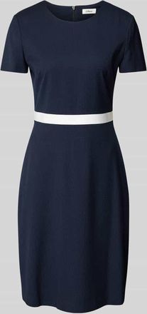s.Oliver Black Label Tailliertes Etuikleid mit Kontrast-Detail aus Viskose-Mix