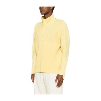 Issey Miyake Homme, Pulls, Jaune, Taille: L Pliss&egrave; T-shirt