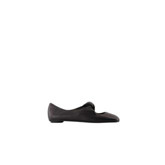 Alexander McQueen Twisted Ballerinas - - Shoes - Damen - Schwarzk - 37 1/2 EU