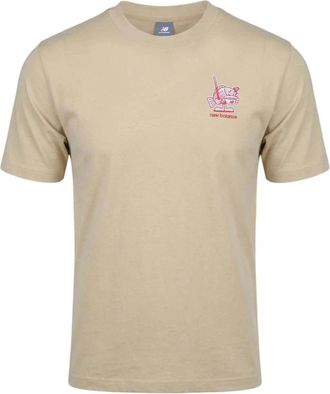 New Balance Homme, Tops, Beige, Taille: 2XL Short Sleeve Round Neck Print T-shirt