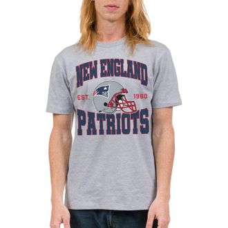 Junk Food Clothing x NFL - New England Patriots - Team Helmet - Unisex Adult Short Sleeve Fan T-Shirt for Men and Women - Size XX-Large