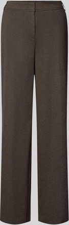 Christian Berg Wide Fit Stoffhose mit B&uuml;gelfalten und G&uuml;rtelschlaufen