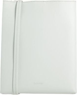 Calvin Klein SACS - Sacs Bandouli&egrave;re sur YOOX.COM