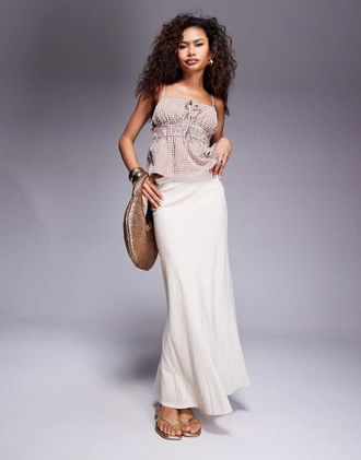 Princess Polly Jupe longue en lin mélangé coupe en biais - Beige-Neutre