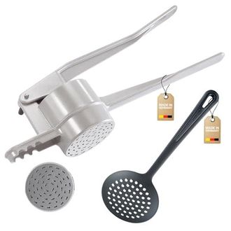 Westmark Set de Sp&auml;tzle, 2 pi&egrave;ces, 1 Presse &agrave; sp&auml;tzle/Pommes de Terre avec perforation traditionnelle, Sp&auml;tzlechef + 1 Louche, Gentle, Aluminium moul&eacute; sous pre