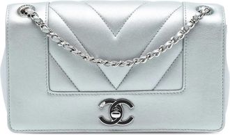 Chanel Hobo Bags - Mini Quilted Chevron Sheepskin Mademoiselle Vintag - Gr. unisize - in Silber - f&uuml;r Damen