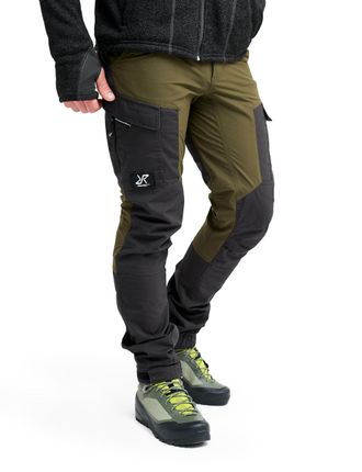 RevolutionRace Herren RVRC GP Pants, Hose zum Wandern und für viele Outdoor-Aktivitäten, Dark Olive, XS
