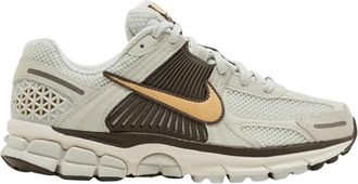 Nike Femme, Chaussures, Gris, Taille: 35 1/2 EU Zoom Vomero 5