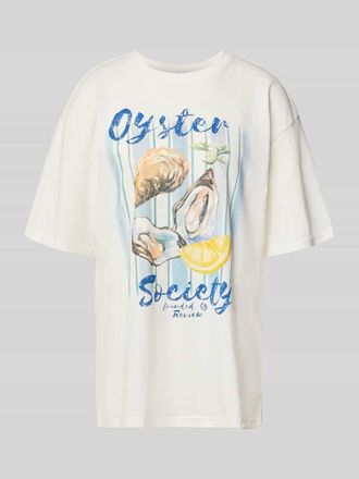Review T-Shirt mit Motiv-Print