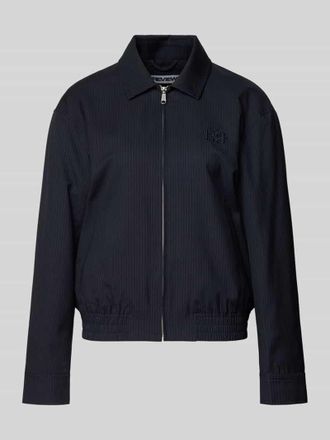 Review L&auml;ssige Blousonjacke mit Nadelstreifen
