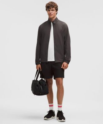 lululemon Zeroed In Shorts ohne Liner f&uuml;r M&auml;nner - 18 cm - Gr&ouml;&szlig;e 2XL in Black