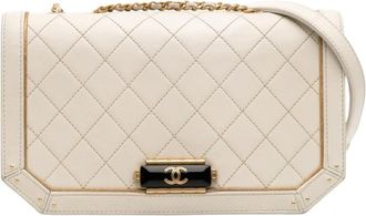Chanel Sac bandouli&egrave;re matelass&eacute; Pre-owned - Femme - Pre-owned - Blanc - Taille: ONE Size
