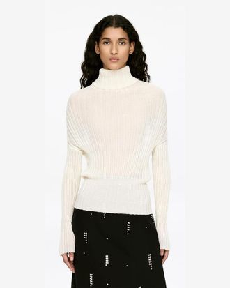 Arket Geripptes Oberteil Mit Rollkragen -Wei&szlig;