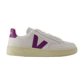Veja Womens V-12 Sneaker White Calfskin
