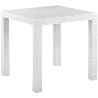 Beliani Table dExtérieur Carrée 80 x 80 cm Blanche Effet Rotin Matières Ultra Résistantes et Aspect Élégant pour Jardin ou Terrasse au Style Moderne Beliani