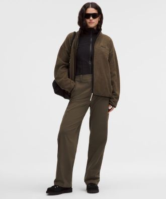 lululemon Daydrift Hose mit geradem Bein und hohem Bund Normale L&auml;nge f&uuml;r Frauen - Gr&ouml;&szlig;e 2XS in Olive Brown