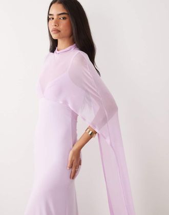 Asos Maxikleid in Flieder mit auff&auml;lligem Cape-Rosa