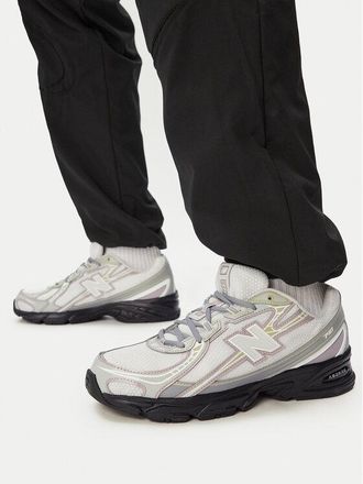 New Balance Sneakers U7403UQ Grau