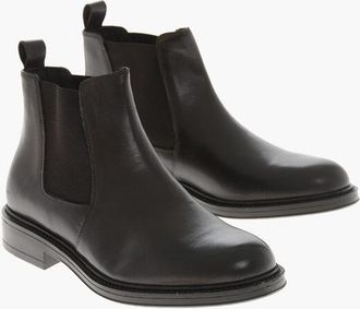 A.Testoni Leather Chelsea Boots with Rubber Sole size 10