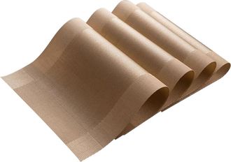 SOLUSTRE 4 Stck Teiliges Goldfarbenes Tischset aus PVC Hitzeisolierend rutschfest Schmutzabweisend Platzdeckchen für Zuhause Küche und Restaurant Schützt Tisch