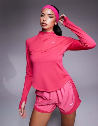 Nike Tempo - T-shirt &agrave; col zipp&eacute; et manches longues en tissu Dri-FIT - Rose