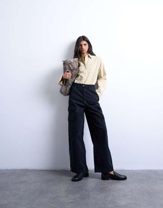 Topshop Pantalon cargo &agrave; taille mi-haute - Noir