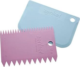 Zenker 43918 Set mit 2 Backh&ouml;rnern, H&ouml;rnern, Teigschaber, Kunststoff, zuf&auml;llig, Willk&uuml;rlich