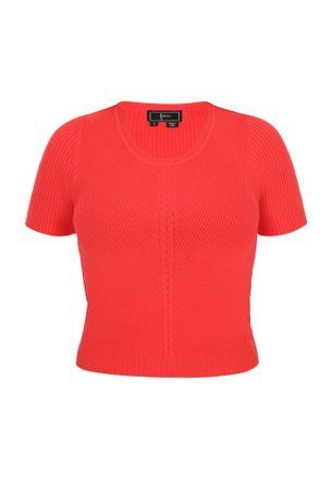 Faina Pullover Fashion Look