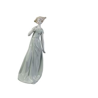 Cabilock Keramikfigur M&auml;dchen Tischdekoration Handgefertigt Heimaccessoire Feine Handwerkskunst Geschenkidee