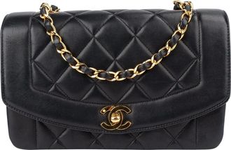 Chanel Crossbody Bags - Chanel Quilted Lambskin 24K Gold Single Flap Lady - Gr. unisize - in Schwarz - für Damen