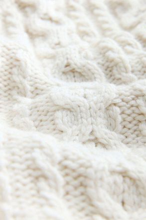 Next Strickpullover Zopfmuster-Kapuzenpullover mit Wollanteil (1-tlg)