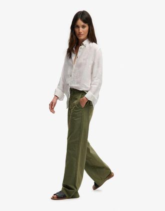 Superdry Weite Cargohose in Oliv-Khaki-Gr&uuml;n