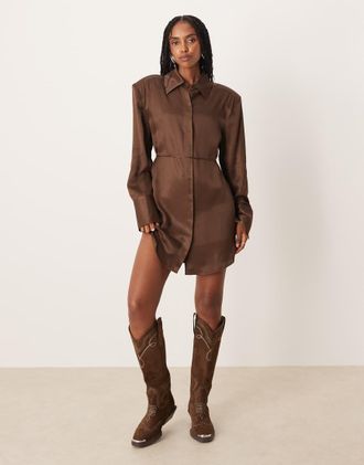 Asos Robe chemise courte à épaulettes avec liens au dos - Chocolat-Brown