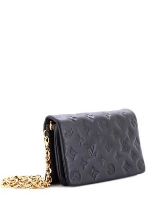 Louis Vuitton Convertible Coussin Pochette Monogram Embossed Lambskin shoulder bag - Schwarz