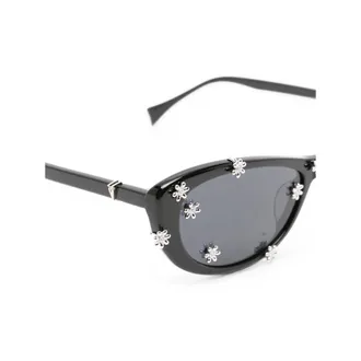 Yvmin 26621BLK00NN Flower-Embellished Cat-Eye Sunglasses - Black