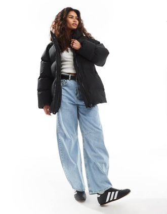 Weekday Dust - Doudoune cintr&eacute;e avec capuche amovible - Noir