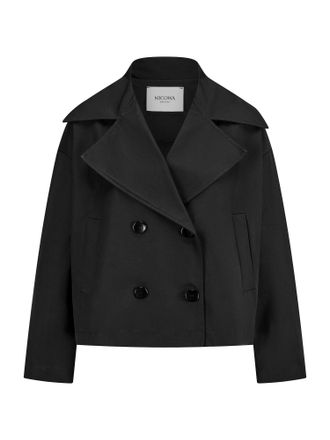 Nicowa Kurzjacke CASLIW, Model ist 1,78 cm und trägt Größe 34