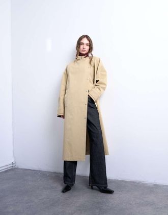 Topshop Trench-coat long oversize &agrave; col chemin&eacute;e contrastant et boucle - Beige-Neutre