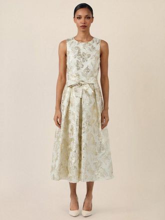 Apart Brautkleid mit schimmerndem Strukturmuster