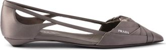 Prada Satin Ballerinas mit Cut-Out - Grau