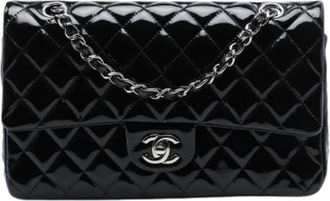 Chanel Sac bandouli&egrave;re matelass&eacute; en cuir verni pr&eacute;-poss&eacute;d&eacute; &agrave; double rabat - Femme - Pre-owned - Noir - Taille: ONE Size