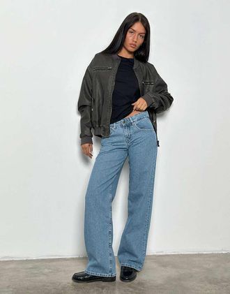 Motel Parallel - Jeans in blauer Stone-Waschung mit niedrigem Bund