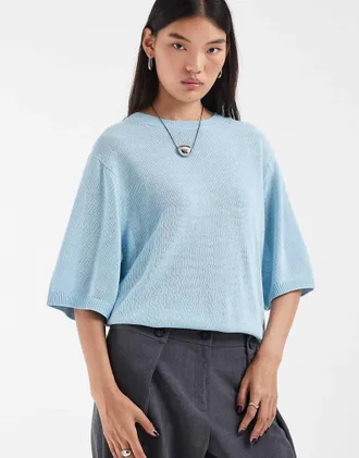 & Other Stories t-shirt en maille l&eacute;g&egrave;re, manches courtes, coupe loose, 100 % coton, bleu-Jaune