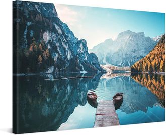 Picanova Bild auf Leinwand Dolomites Bergsee Pragser Wildsee 120x80cm Leinwandbild - Premium Leinwanddruck - Wandbild Kunstdruck Auf 2cm Holz-Keilrahmen Wohnzi