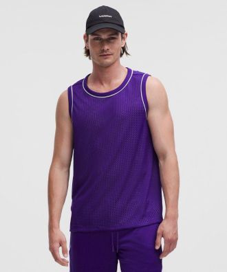 lululemon Tanktop aus doppellagigem f&uuml;r M&auml;nner - Gr&ouml;&szlig;e 2XL in Court Purple/Vapor