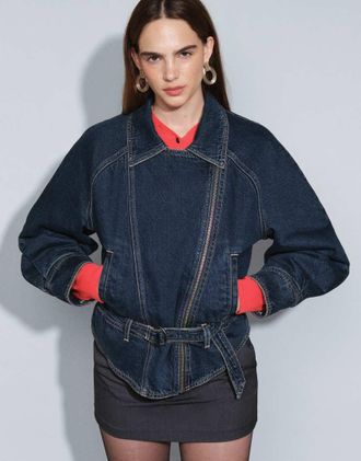 Levi's 80s Denim-Cinch-Bomberjacke in Dunkelblau