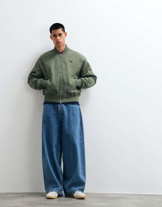 Fred Perry veste bomber matelass&eacute;e de tennis en kaki-Vert