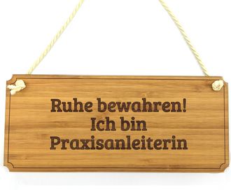 Mr. & Mrs. Panda Türschild Praxisanleiterin - Geschenk, Shabby, Wandschild, Geschenkidee, Graviert, Holzschild, Abschied, Bachelor, Holztafel, Küchenschild, Schild, La